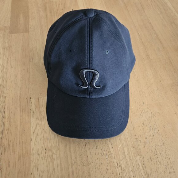 lululemon athletica | Accessories | Lululemon Unisex Black Logo Days ...